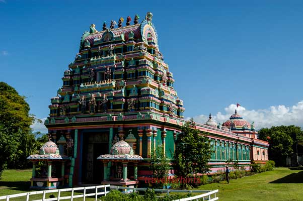 Religion Landmarks Reunion travel information: Popular monuments